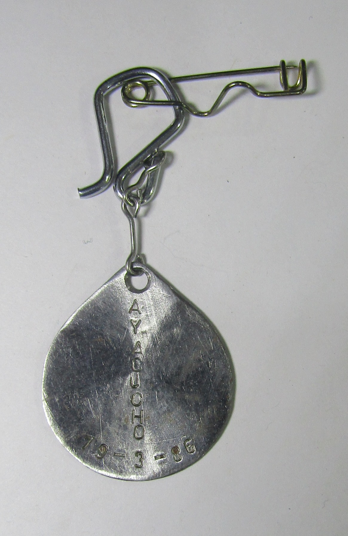 Mason Pin Masonico Esmaltado Piramide Azul RYORK – Argcollectibles